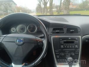 Blue Volvo S60 2009 in Cesis, with an engine capacity of 2.40 L and mileage of 284 thousand km for 4700 €, photo 8 on AUTOMOTO.COM.LV