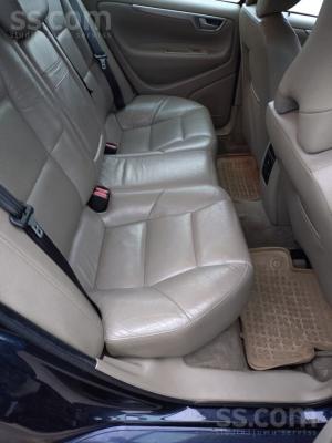Zils Volvo S60 2009 Rīga, ar dzinēja tilpumu 2.40 L un nobraukumu 329 tūkst. km par 3100 €, foto 11 vietnē AUTOMOTO.COM.LV