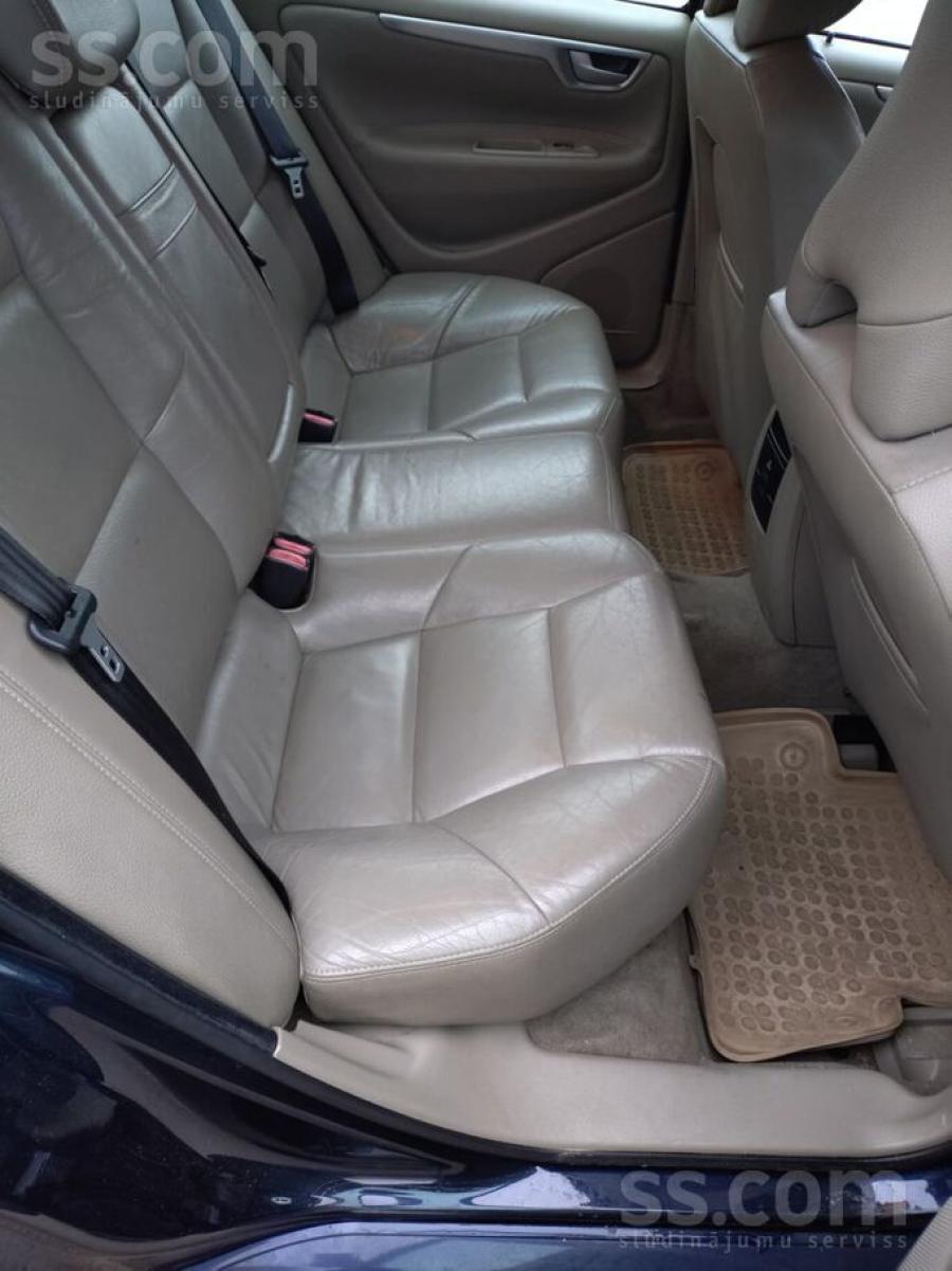 Zils Volvo S60 2009 Rīga, ar dzinēja tilpumu 2.40 L un nobraukumu 329 tūkst. km par 3100 €, foto 11 vietnē AUTOMOTO.COM.LV
