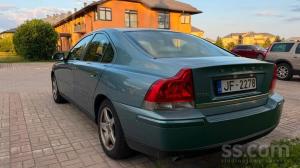 Blue Volvo S60 2009 in Riga, with an engine capacity of 2.40 L and mileage of 293 thousand km for 2900 €, photo 5 on AUTOMOTO.COM.LV