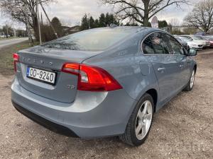 Zils Volvo S60 2010 Rīga, ar dzinēja tilpumu 2.00 L un nobraukumu 281 tūkst. km par 5990 €, foto 5 vietnē AUTOMOTO.COM.LV