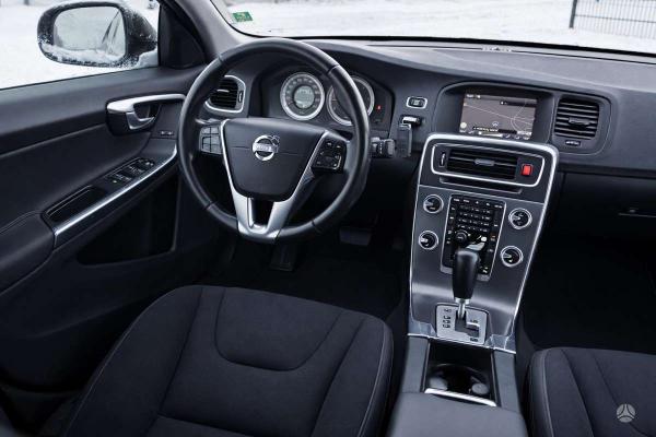 Zils Volvo S60 2010 Šauļi, ar dzinēja tilpumu 1.98 L un nobraukumu 380 tūkst. km par 5350 €, foto 10 vietnē AUTOMOTO.COM.LV