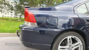 Blue Volvo S60 2010 in Tallinn, with an engine capacity of 2.40 L and mileage of 312 thousand km for 5200 €, photo 5 on AUTOMOTO.COM.LV