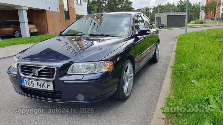 Blue Volvo S60 2010 in Tallinn, with an engine capacity of 2.40 L and mileage of 312 thousand km for 5200 €, photo 27 on AUTOMOTO.COM.LV