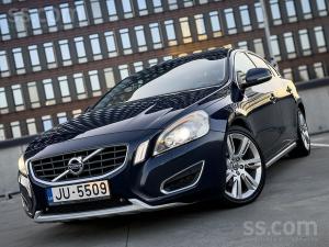Zils Volvo S60 2010 Rīga, ar dzinēja tilpumu 2.40 L un nobraukumu 291 tūkst. km par 5000 €, foto  vietnē AUTOMOTO.COM.LV