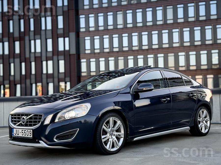 Zils Volvo S60 2010 Rīga, ar dzinēja tilpumu 2.40 L un nobraukumu 291 tūkst. km par 5000 €, foto 3 vietnē AUTOMOTO.COM.LV