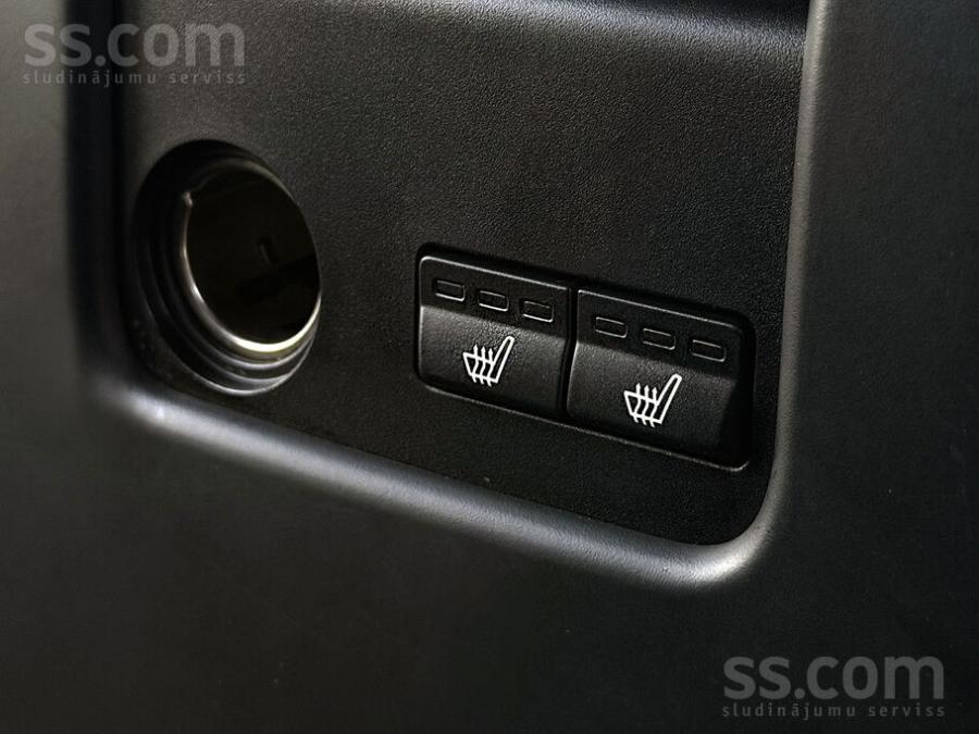 Zils Volvo S60 2010 Rīga, ar dzinēja tilpumu 2.40 L un nobraukumu 291 tūkst. km par 5000 €, foto 16 vietnē AUTOMOTO.COM.LV
