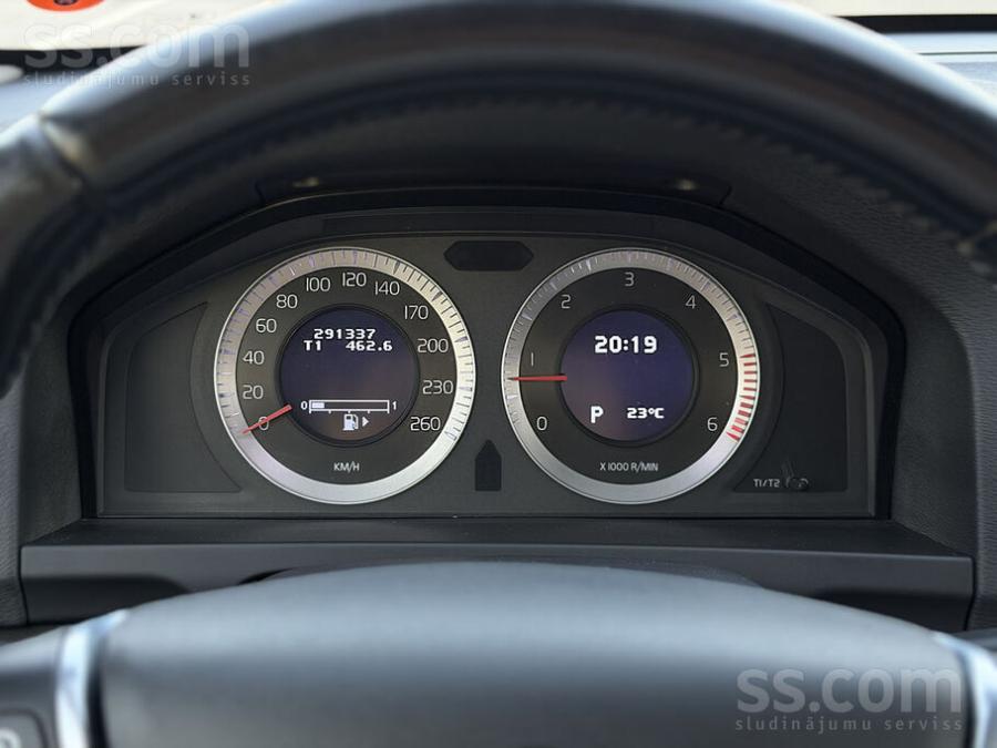 Zils Volvo S60 2010 Rīga, ar dzinēja tilpumu 2.40 L un nobraukumu 291 tūkst. km par 5000 €, foto 19 vietnē AUTOMOTO.COM.LV
