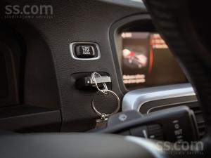 Zils Volvo S60 2010 Rīga, ar dzinēja tilpumu 2.40 L un nobraukumu 291 tūkst. km par 5000 €, foto 20 vietnē AUTOMOTO.COM.LV