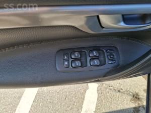 Zils Volvo S60 2010 Rīga, ar dzinēja tilpumu 2.40 L un nobraukumu 280 tūkst. km par 3100 €, foto 20 vietnē AUTOMOTO.COM.LV