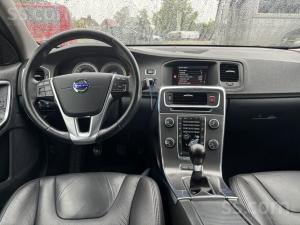 Zils Volvo S60 2011 Jelgava, ar dzinēja tilpumu 2.40 L un nobraukumu 293 tūkst. km par 5450 €, foto 5 vietnē AUTOMOTO.COM.LV