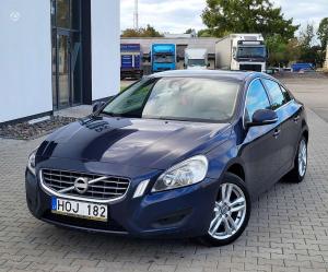 Zils Volvo S60 2011 Šauļi, ar dzinēja tilpumu 1.60 L un nobraukumu 370 tūkst. km par 3950 €, foto 2 vietnē AUTOMOTO.COM.LV
