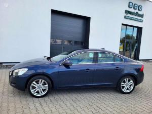 Zils Volvo S60 2011 Šauļi, ar dzinēja tilpumu 1.60 L un nobraukumu 370 tūkst. km par 3950 €, foto 4 vietnē AUTOMOTO.COM.LV