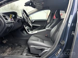 Zils Volvo S60 2011 Rīga, ar dzinēja tilpumu 2.00 L un nobraukumu 242 tūkst. km par 6700 €, foto 13 vietnē AUTOMOTO.COM.LV