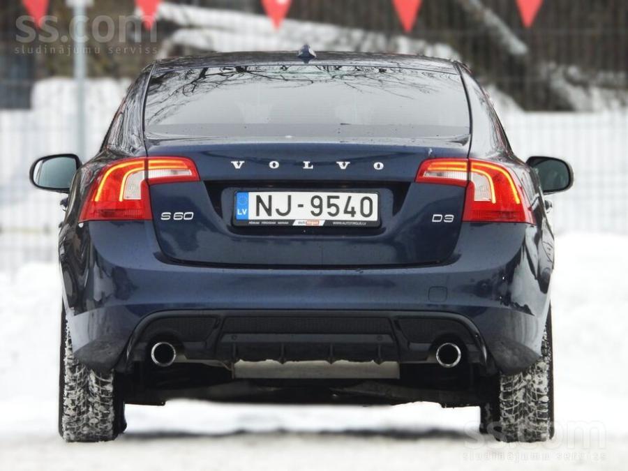 Blue Volvo S60 2011 in Riga, with an engine capacity of 2.00 L and mileage of 244 thousand km for 7500 €, photo 6 on AUTOMOTO.COM.LV