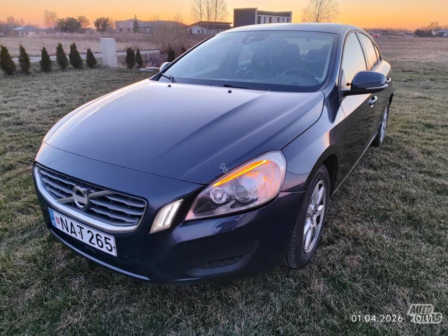 Blue Volvo S60 2011 in Kaunas, with an engine capacity of 1.60 L and mileage of 280 thousand km for 4999 €, photo 1 on AUTOMOTO.COM.LV