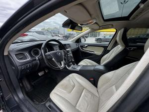 Zils Volvo S60 2011 Viļņa, ar dzinēja tilpumu 1.98 L un nobraukumu 295 tūkst. km par 6500 €, foto 8 vietnē AUTOMOTO.COM.LV
