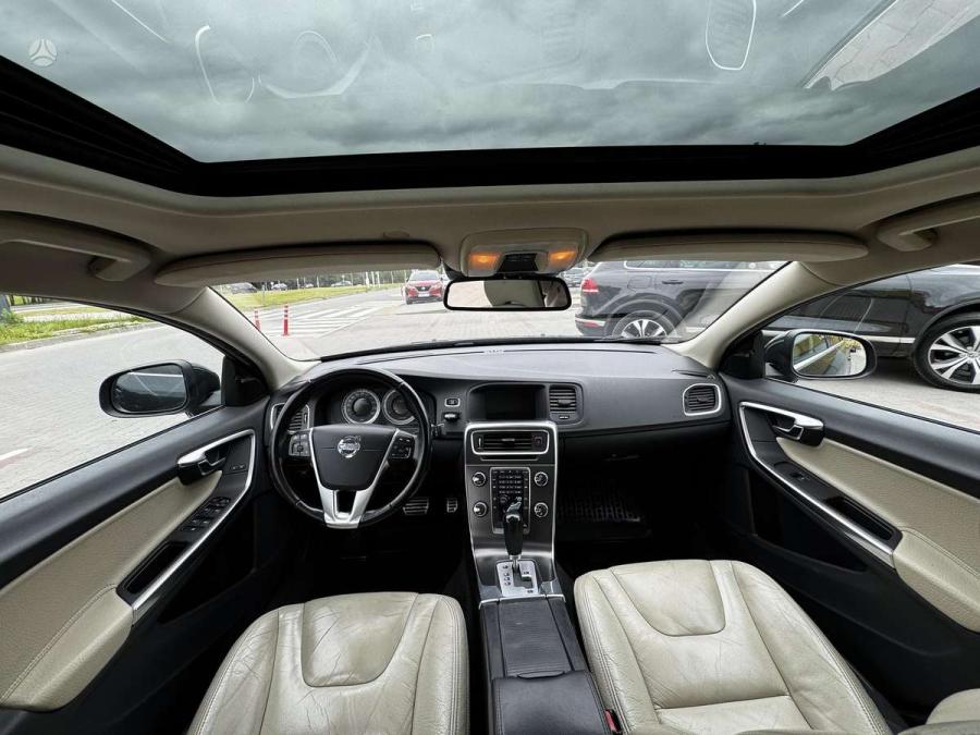 Zils Volvo S60 2011 Viļņa, ar dzinēja tilpumu 1.98 L un nobraukumu 295 tūkst. km par 6500 €, foto 10 vietnē AUTOMOTO.COM.LV