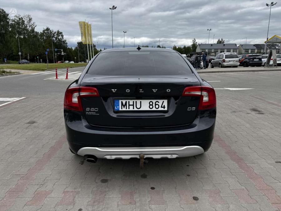 Zils Volvo S60 2011 Viļņa, ar dzinēja tilpumu 1.98 L un nobraukumu 295 tūkst. km par 6500 €, foto 20 vietnē AUTOMOTO.COM.LV