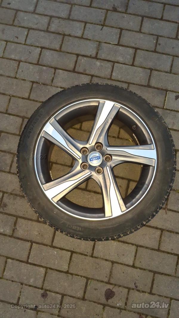 Zils Volvo S60 2012 Tallina, ar dzinēja tilpumu 2.40 L un nobraukumu 192 tūkst. km par 8600 €, foto 8 vietnē AUTOMOTO.COM.LV