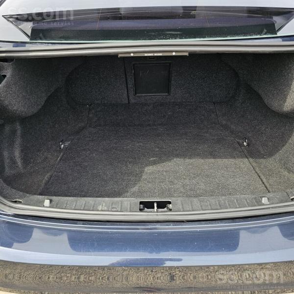 Blue Volvo S60 2012 in Riga, with an engine capacity of 2.00 L and mileage of 384 thousand km for 4970 €, photo 9 on AUTOMOTO.COM.LV