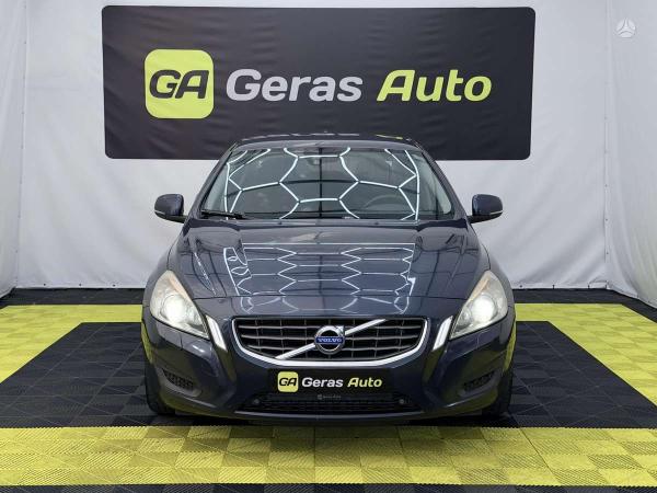 Zils Volvo S60 2012 Viļņa, ar dzinēja tilpumu 1.98 L un nobraukumu 435 tūkst. km par 3800 €, foto 8 vietnē AUTOMOTO.COM.LV