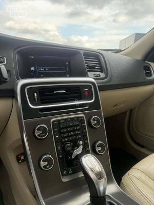 Zils Volvo S60 2013 Šauļi, ar dzinēja tilpumu 2.50 L un nobraukumu 250 tūkst. km par 5550 €, foto 11 vietnē AUTOMOTO.COM.LV