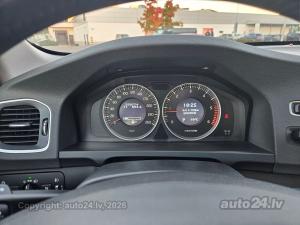 Zils Volvo S60 2013 Tallina, ar dzinēja tilpumu 1.60 L un nobraukumu 251 tūkst. km par 6100 €, foto 11 vietnē AUTOMOTO.COM.LV