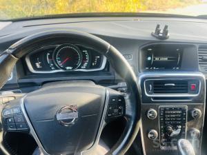 Blue Volvo S60 2014 in Riga, with an engine capacity of 1.60 L and mileage of 267 thousand km for 7000 €, photo 4 on AUTOMOTO.COM.LV