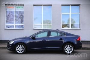 Zils Volvo S60 2014 Rīga, ar dzinēja tilpumu 2.00 L un nobraukumu 306 tūkst. km par 6495 €, foto 3 vietnē AUTOMOTO.COM.LV