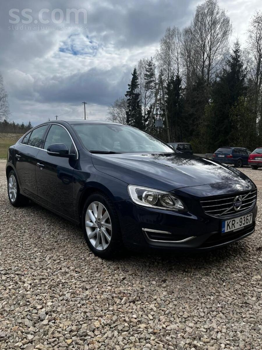Zils Volvo S60 2014 Gulbene, ar dzinēja tilpumu 2.00 L un nobraukumu 306 tūkst. km par 6100 €, foto 1 vietnē AUTOMOTO.COM.LV