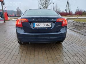 Zils Volvo S60 2014 Gulbene, ar dzinēja tilpumu 2.00 L un nobraukumu 306 tūkst. km par 6100 €, foto 5 vietnē AUTOMOTO.COM.LV