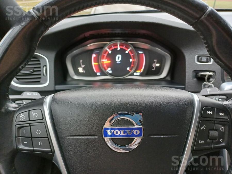 Zils Volvo S60 2014 Gulbene, ar dzinēja tilpumu 2.00 L un nobraukumu 306 tūkst. km par 6100 €, foto 7 vietnē AUTOMOTO.COM.LV