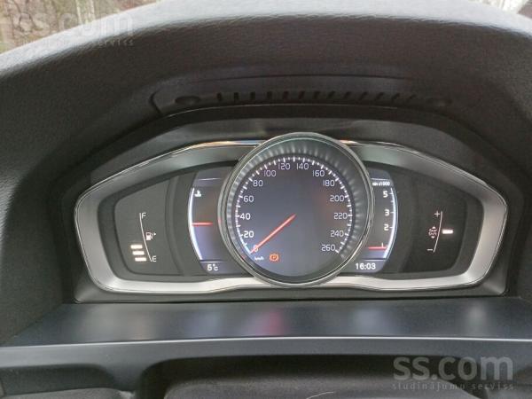Zils Volvo S60 2014 Gulbene, ar dzinēja tilpumu 2.00 L un nobraukumu 306 tūkst. km par 6100 €, foto 7 vietnē AUTOMOTO.COM.LV