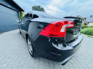 Zils Volvo S60 2014 Trakai, ar dzinēja tilpumu 1.97 L un nobraukumu 291 tūkst. km par 6950 €, foto 17 vietnē AUTOMOTO.COM.LV
