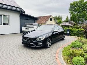 Zils Volvo S60 2014 Trakai, ar dzinēja tilpumu 1.97 L un nobraukumu 281 tūkst. km par 6650 €, foto 4 vietnē AUTOMOTO.COM.LV