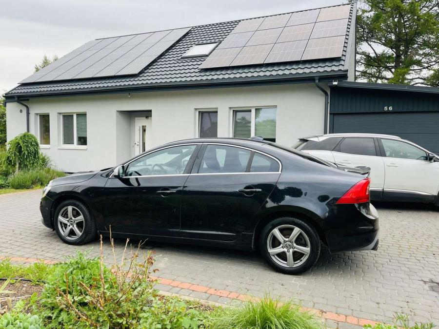 Zils Volvo S60 2014 Trakai, ar dzinēja tilpumu 1.97 L un nobraukumu 281 tūkst. km par 6650 €, foto 6 vietnē AUTOMOTO.COM.LV