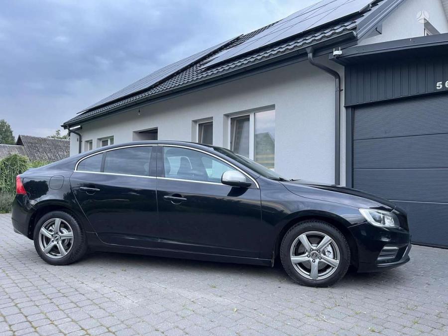 Zils Volvo S60 2014 Trakai, ar dzinēja tilpumu 1.97 L un nobraukumu 281 tūkst. km par 6650 €, foto 10 vietnē AUTOMOTO.COM.LV