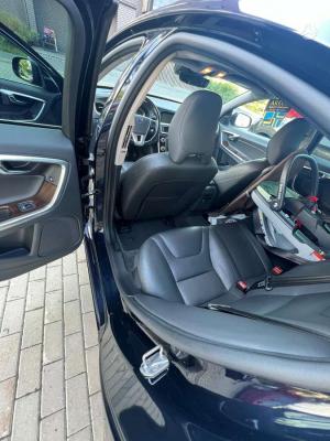Zils Volvo S60 2015 Viļņa, ar dzinēja tilpumu 1.97 L un nobraukumu 150 tūkst. km par 13999 €, foto 10 vietnē AUTOMOTO.COM.LV