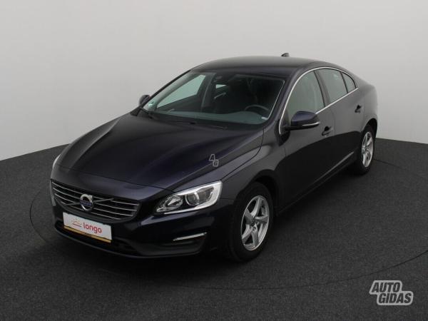 Blue Volvo S60 2016 in Vilnius, with an engine capacity of 2.00 L and mileage of 205 thousand km for 10199 €, photo 1 on AUTOMOTO.COM.LV