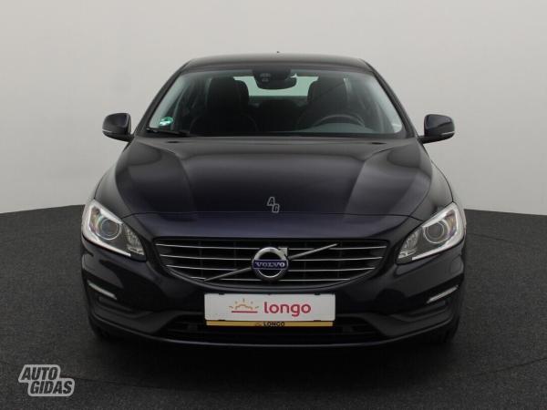 Blue Volvo S60 2016 in Vilnius, with an engine capacity of 2.00 L and mileage of 205 thousand km for 10199 €, photo 3 on AUTOMOTO.COM.LV