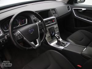 Blue Volvo S60 2016 in Vilnius, with an engine capacity of 2.00 L and mileage of 205 thousand km for 10199 €, photo 16 on AUTOMOTO.COM.LV