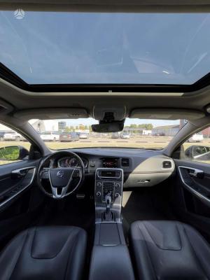 Zils Volvo S60 2016 Kauņa, ar dzinēja tilpumu 1.97 L un nobraukumu 232 tūkst. km par 6999 €, foto 5 vietnē AUTOMOTO.COM.LV