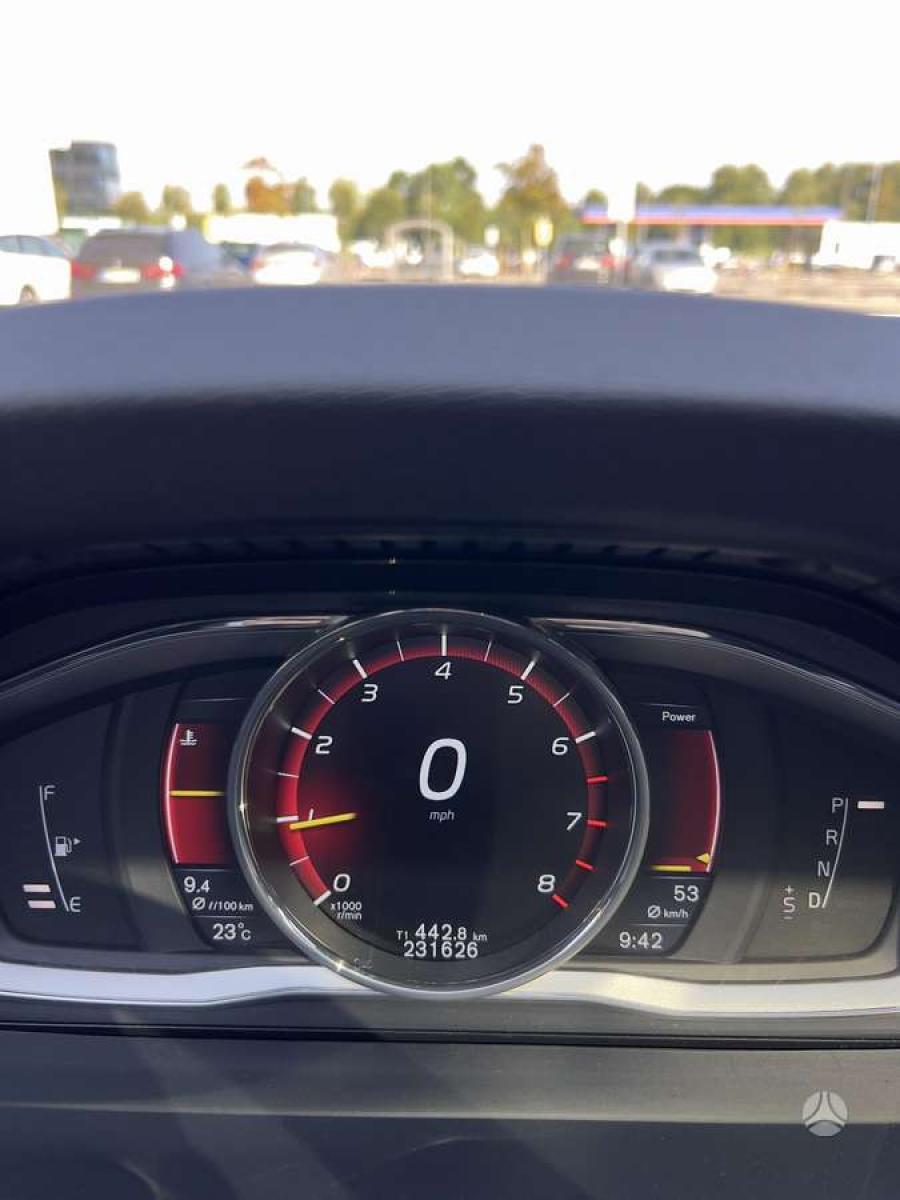 Zils Volvo S60 2016 Kauņa, ar dzinēja tilpumu 1.97 L un nobraukumu 232 tūkst. km par 6999 €, foto 6 vietnē AUTOMOTO.COM.LV
