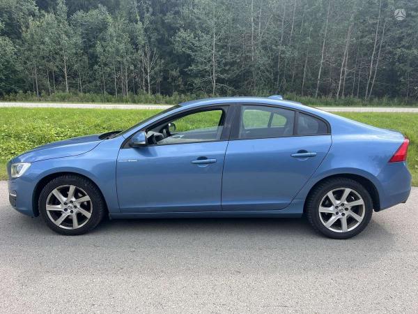 Zils Volvo S60 2016 Plungė, ar dzinēja tilpumu 1.97 L un nobraukumu 0 tūkst. km par 5600 €, foto 4 vietnē AUTOMOTO.COM.LV