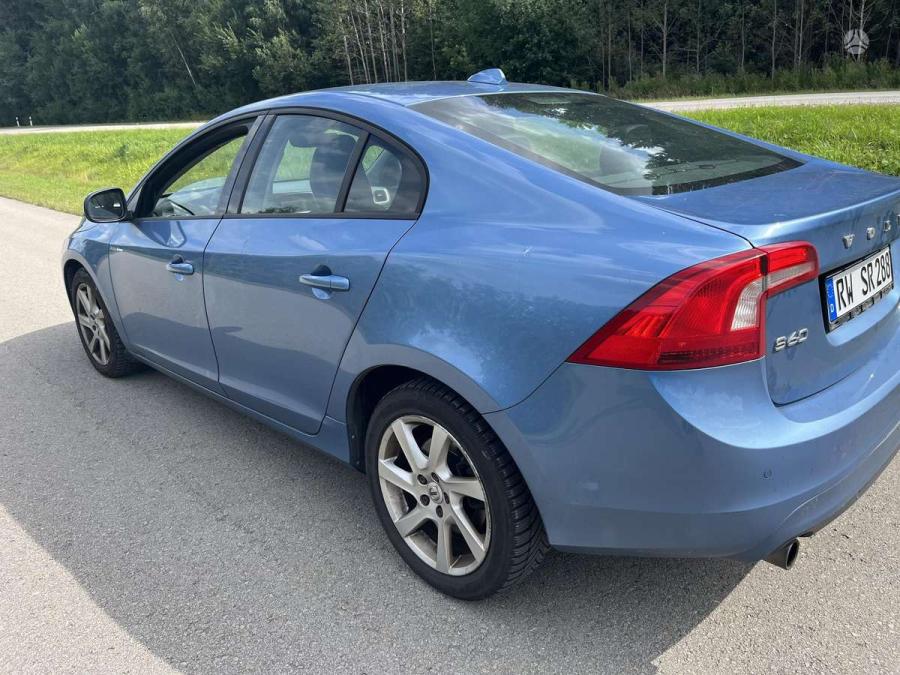 Zils Volvo S60 2016 Plungė, ar dzinēja tilpumu 1.97 L un nobraukumu 0 tūkst. km par 5600 €, foto 6 vietnē AUTOMOTO.COM.LV