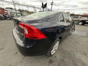 Zils Volvo S60 2016 Viļņa, ar dzinēja tilpumu 1.97 L un nobraukumu 152 tūkst. km par 5800 €, foto 11 vietnē AUTOMOTO.COM.LV