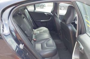 Zils Volvo S60 2016 Viļņa, ar dzinēja tilpumu 1.97 L un nobraukumu 152 tūkst. km par 5800 €, foto 19 vietnē AUTOMOTO.COM.LV