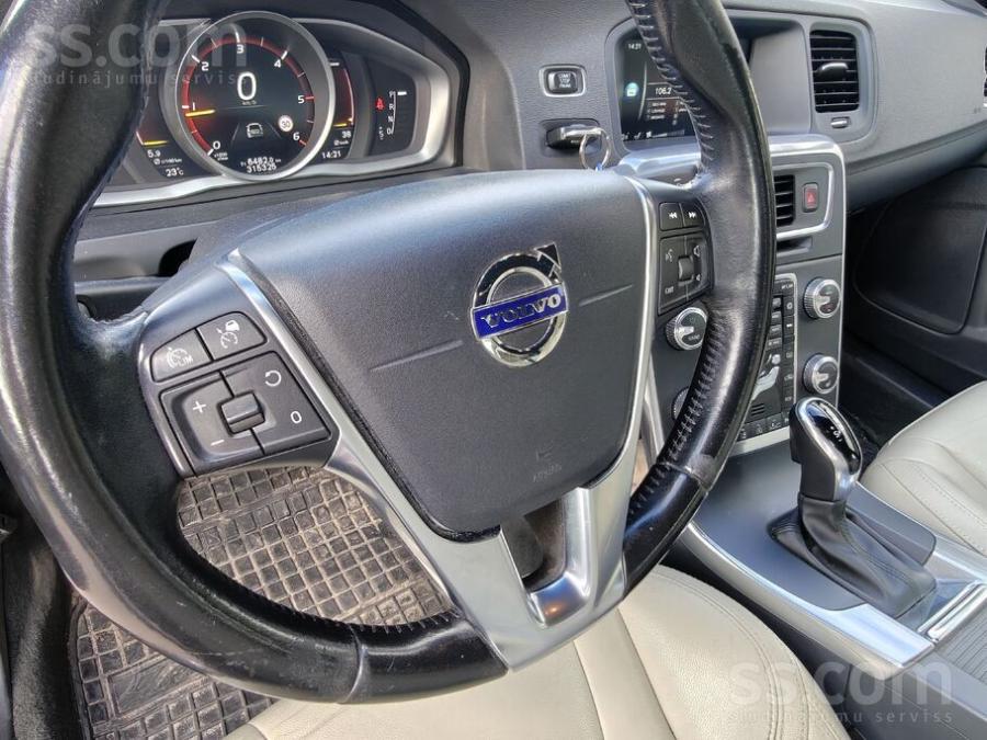 Zils Volvo S60 2016 Jelgava, ar dzinēja tilpumu 2.00 L un nobraukumu 315 tūkst. km par 6990 €, foto 6 vietnē AUTOMOTO.COM.LV