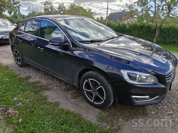 Zils Volvo S60 2016 Jelgava, ar dzinēja tilpumu 2.00 L un nobraukumu 315 tūkst. km par 6990 €, foto 8 vietnē AUTOMOTO.COM.LV